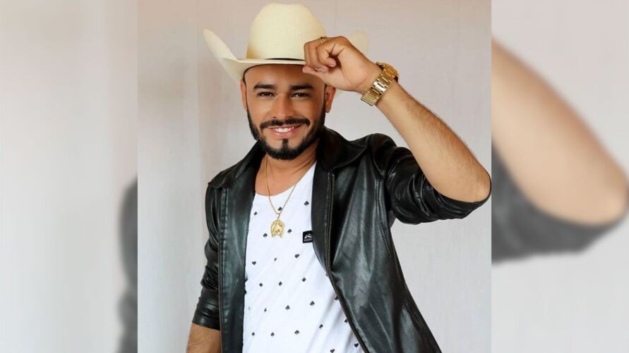 Leozinho Forrozeiro Transmite Toda A Animação Do Forró Em Live Nesta Sexta Feira