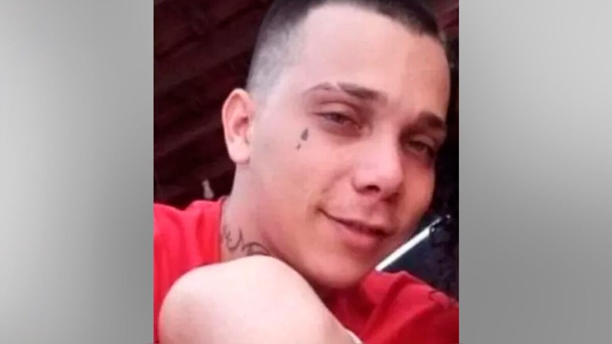 Menina De 5 Anos Morre Após Levar Soco Do Próprio Pai • Dol