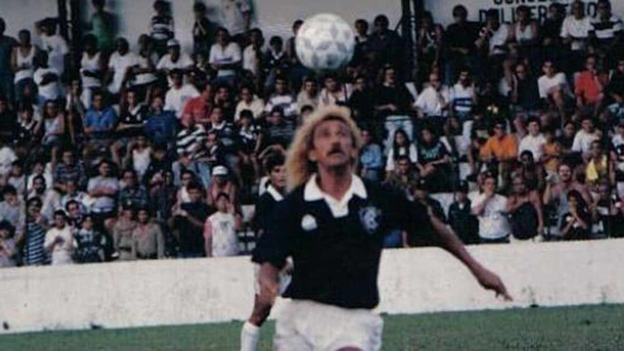 Ídolo e icônico, Biro Biro une Clube do Remo e Corinthians • DOL