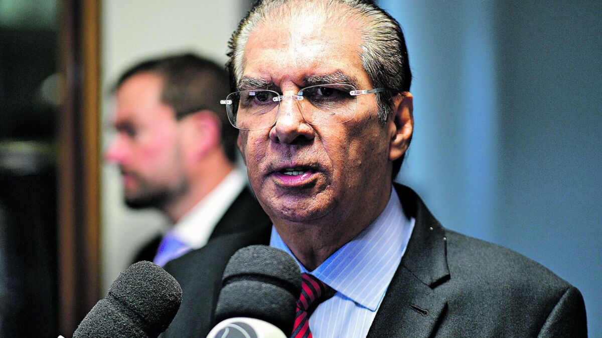 Senador Jader comemora PEC que garante lotéricas ativas • DOL