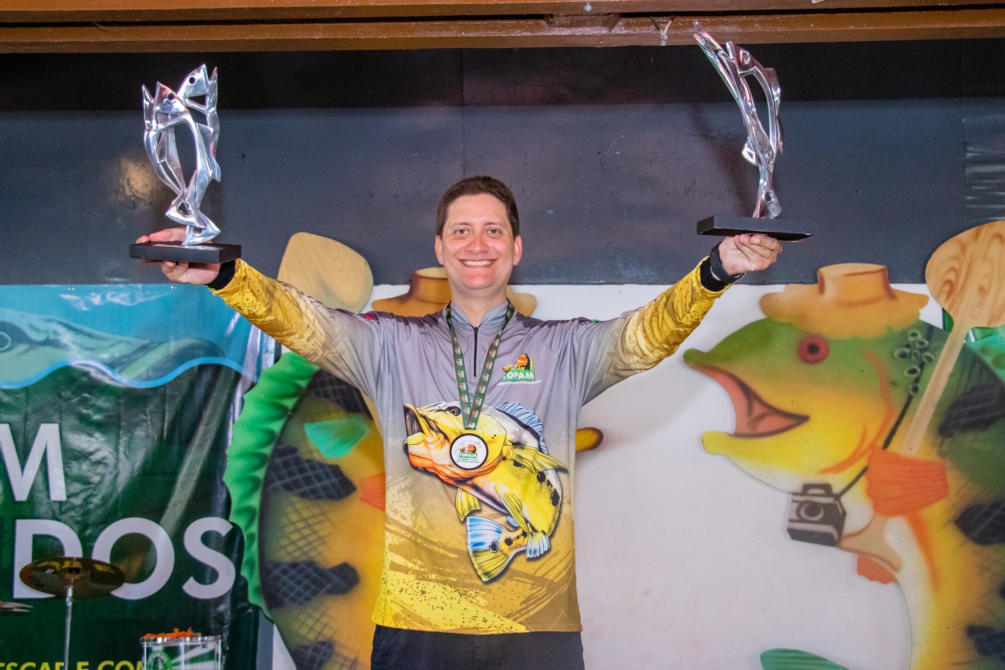 Pescador de Tucuruí leva prêmio de Maior Peixe no TOPAM • DOL