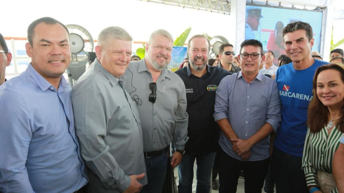 Ministro Alexandre Silveira visita a Hydro, em Barcarena • DOL