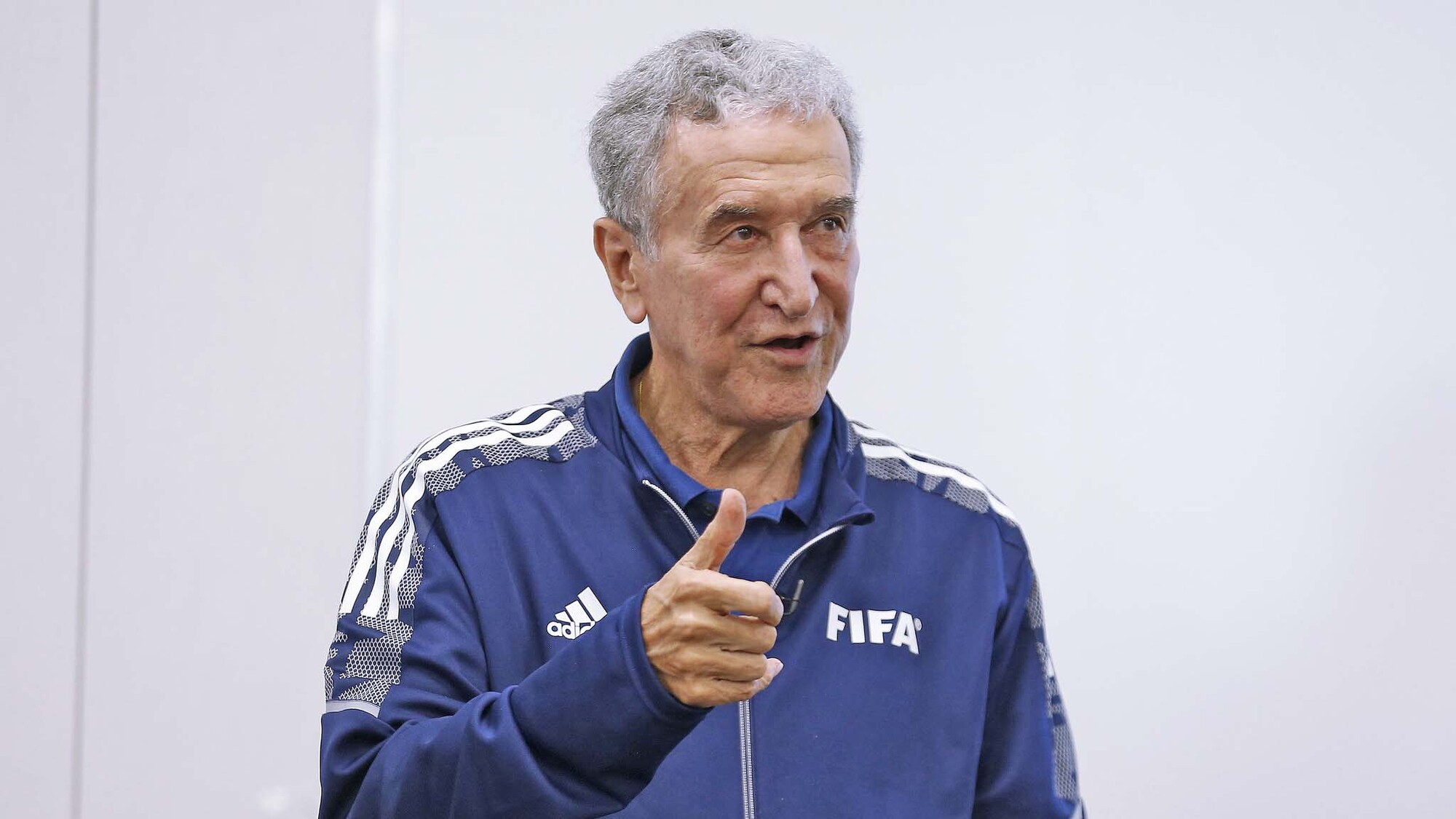 Aos 80, Carlos Alberto Parreira luta contra um câncer raro • DOL