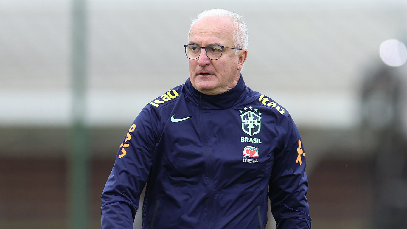 Dorival Jr. fala sobre favoritismo entre Inglaterra x Brasil • DOL