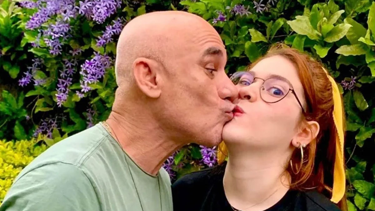 Ana Clara fala sobre pai trabalhar como motorista de aplicativo • DOL