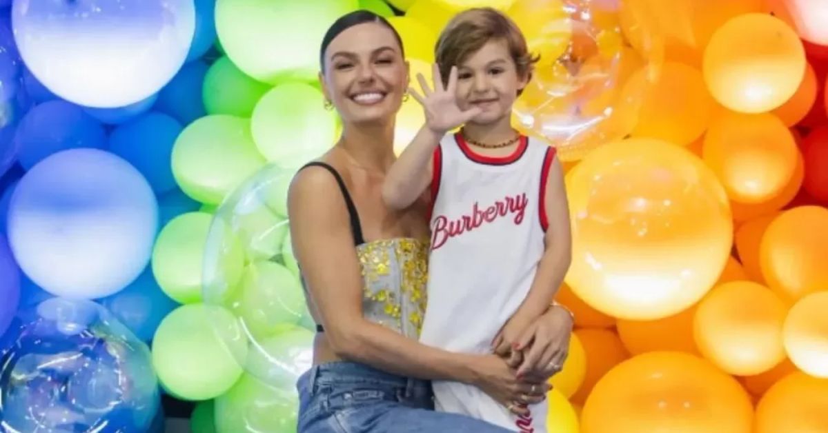 Filho de Isis Valverde ganha apelido na escola e atriz se pronuncia • DOL