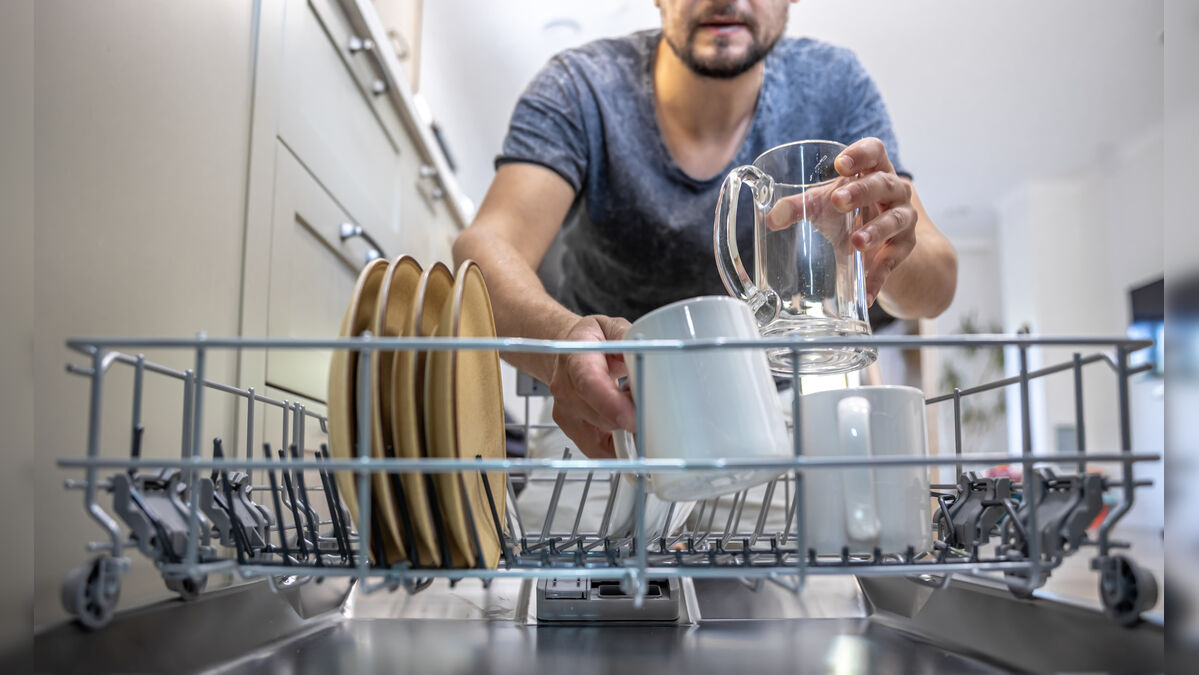 Quer uma lava-louças? Saiba os itens que ela não aceita • DOL
