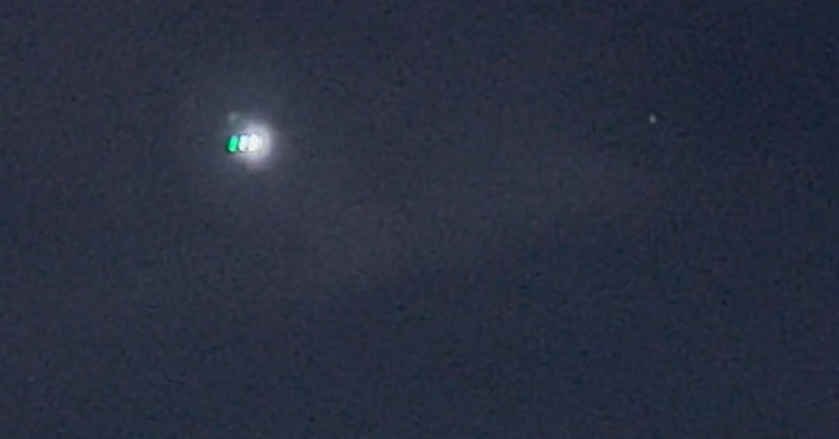 Luzes misteriosas no céu: novo registro de OVNI agita as redes sociais ...